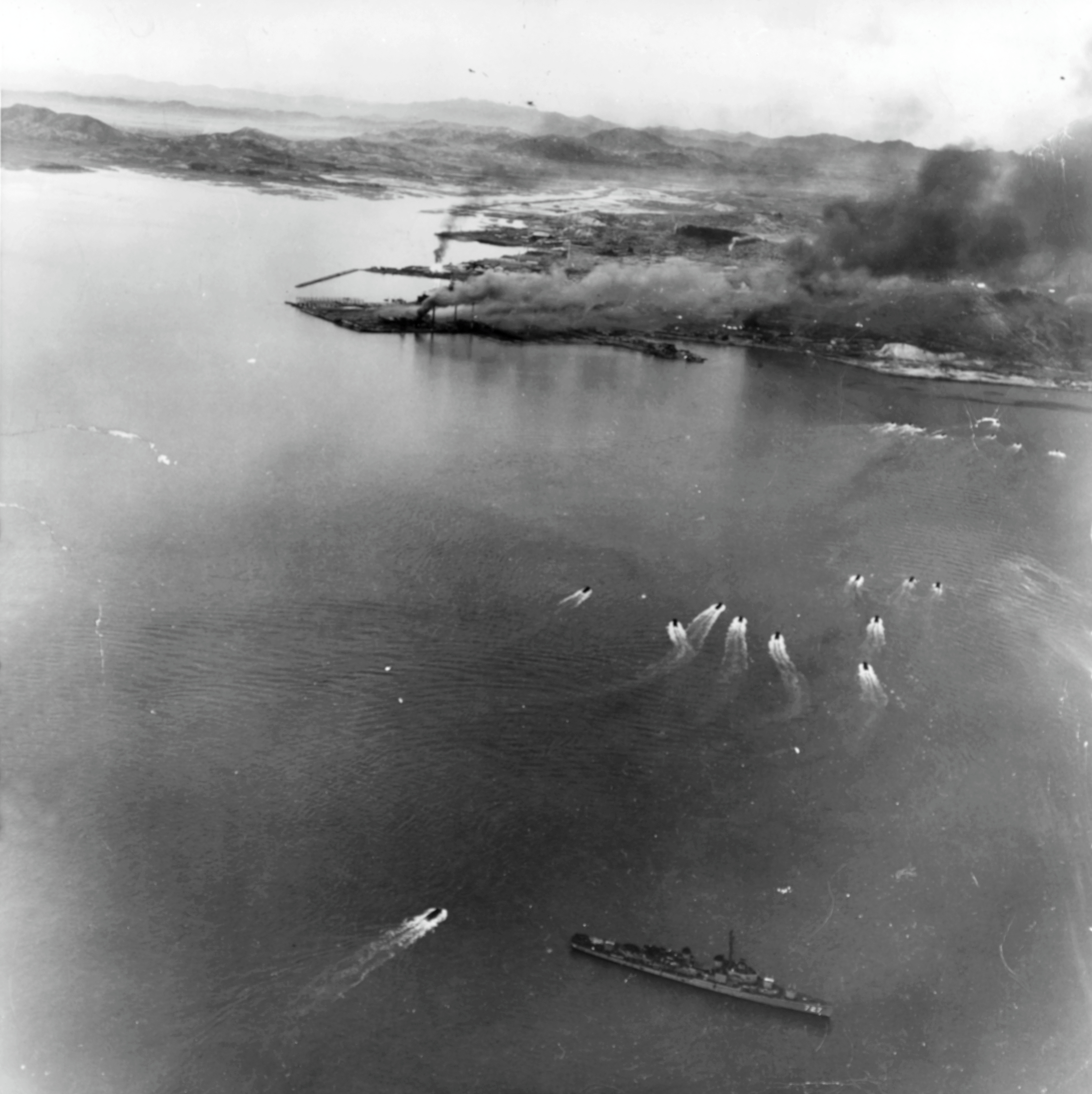 Inchon Landing Shifts Momentum in Korean Conflict | MoofLife